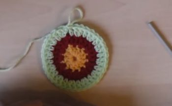 Сидушка для стула крючком для начинающих: схемы квадратных и круглых ...